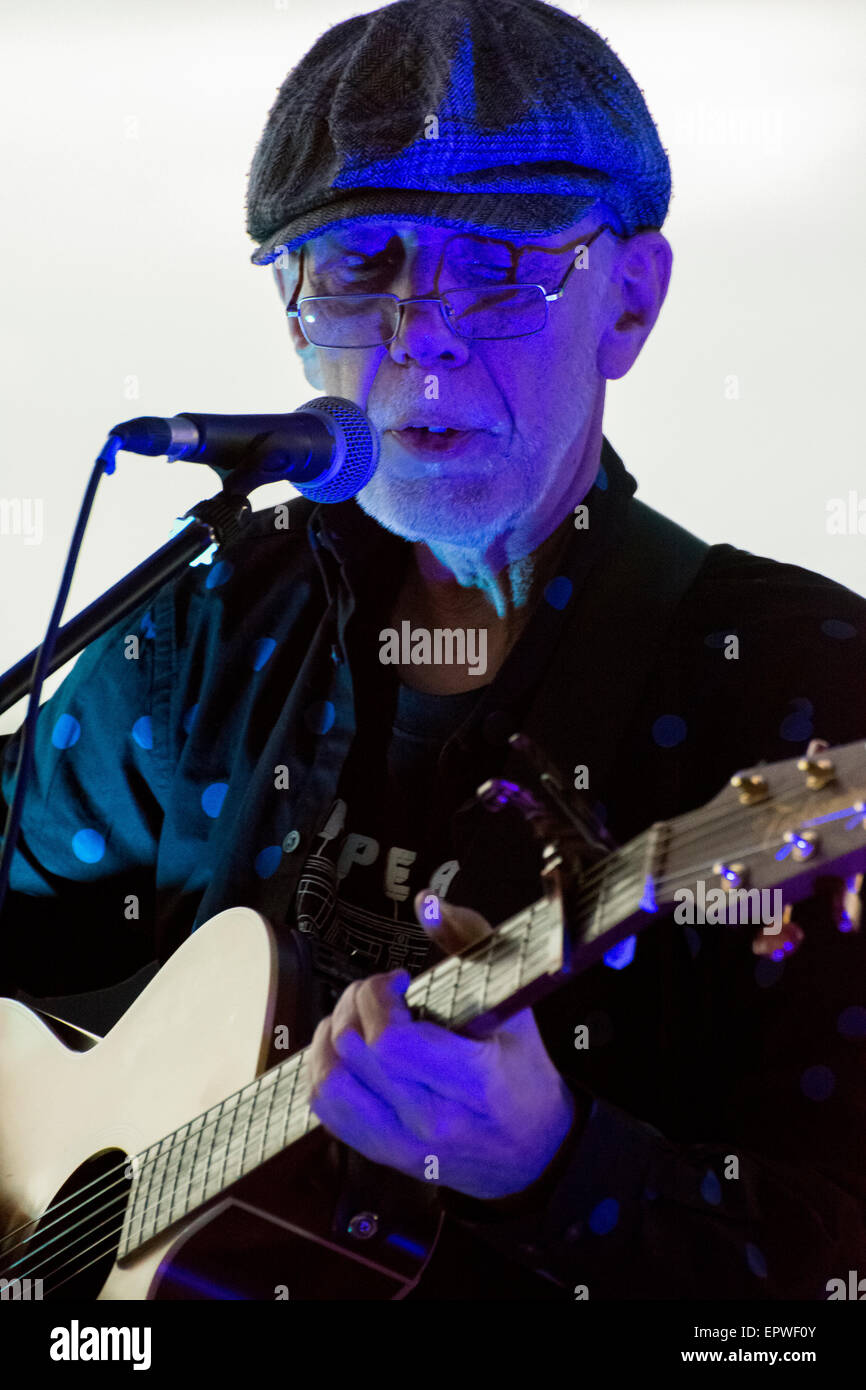 Rod clements lindisfarne hi-res stock photography and images - Alamy