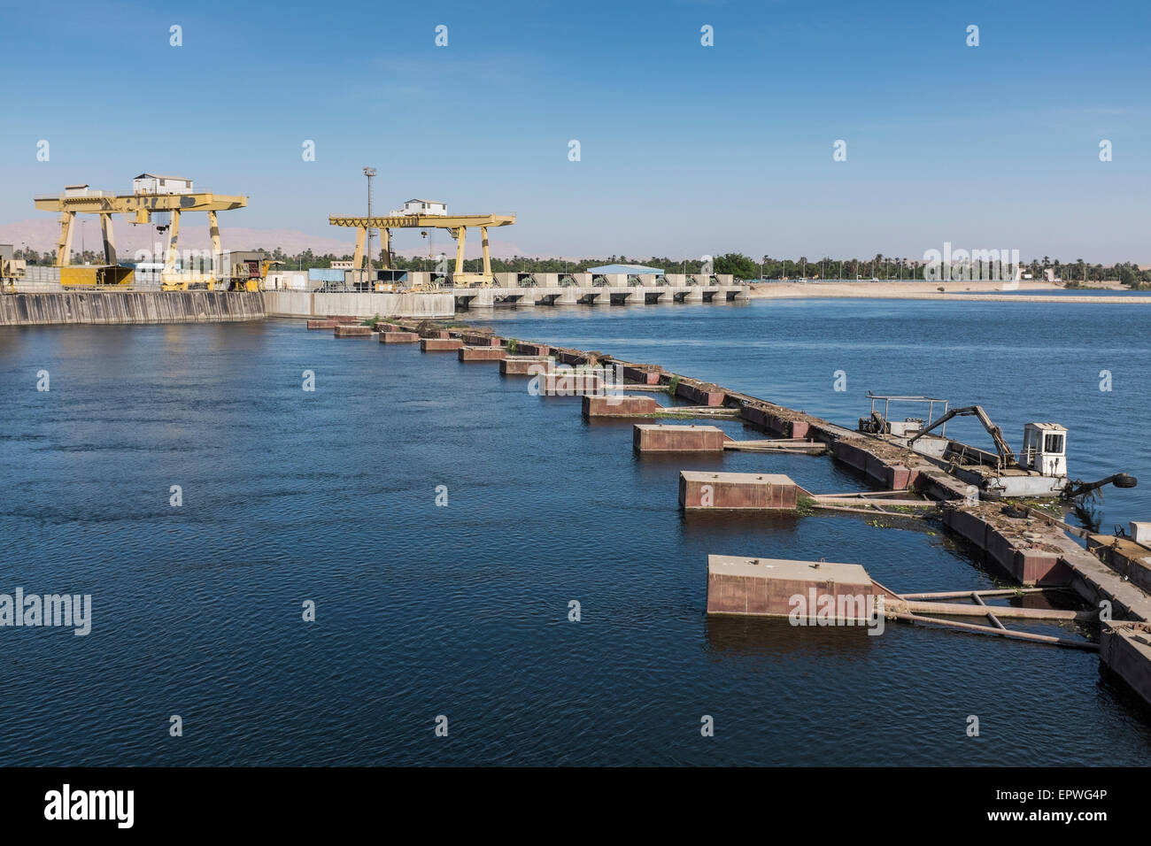 The locks at Esna on the Nile, Upper Egypt Stock Photo - Alamy