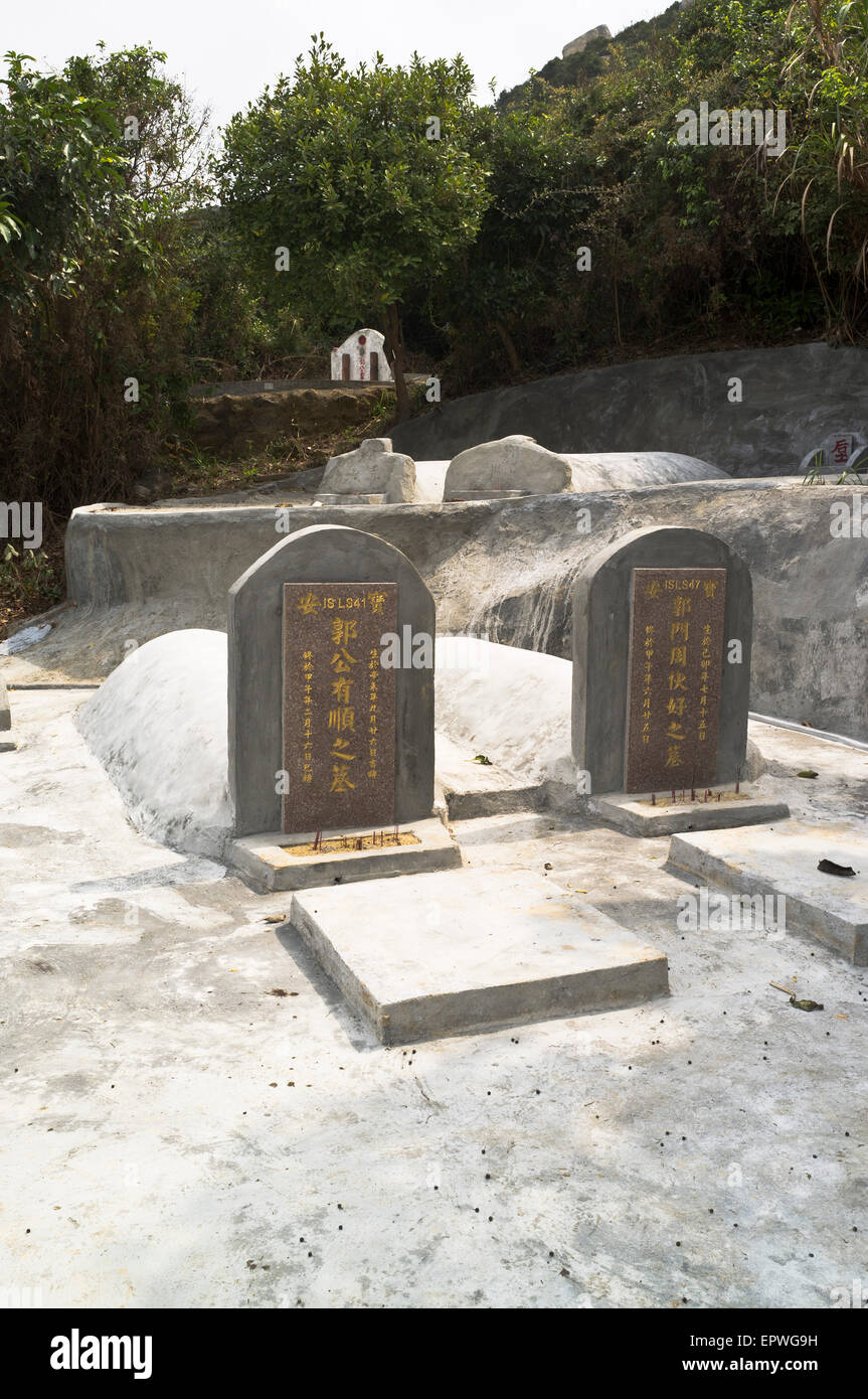 dh Chinese cemetery PO TOI HONG KONG Chinese gravestones Stock Photo ...