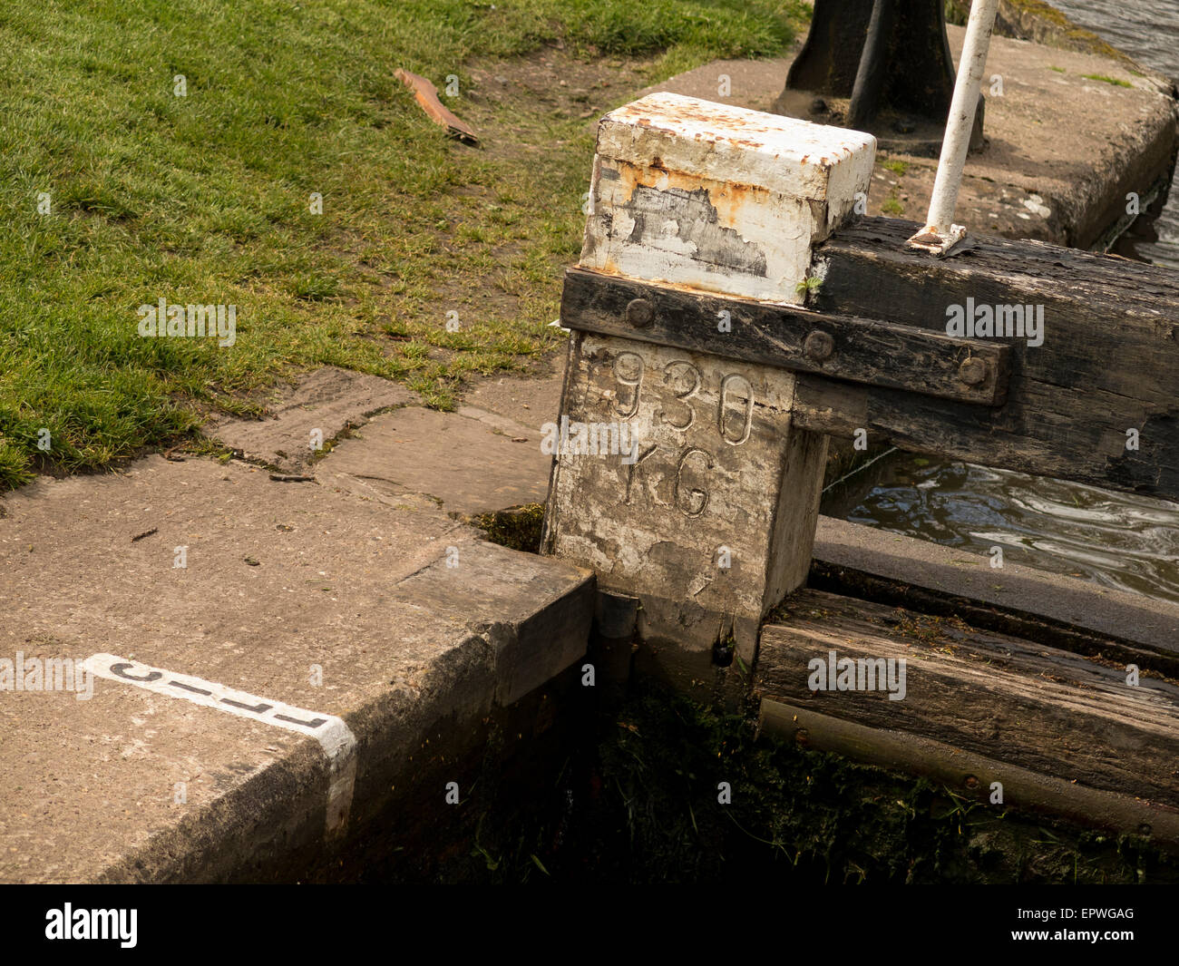 detail of a lock at great Haywood on The Trent & Mersey canal ...