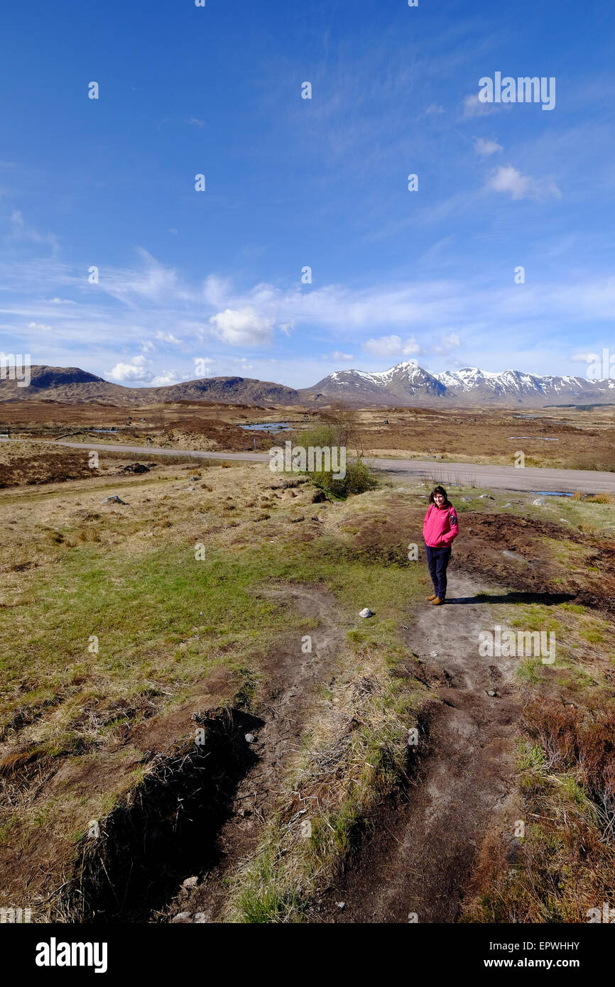 Women taking in the views of the Scottish Highlands on Rannoch Moor ...