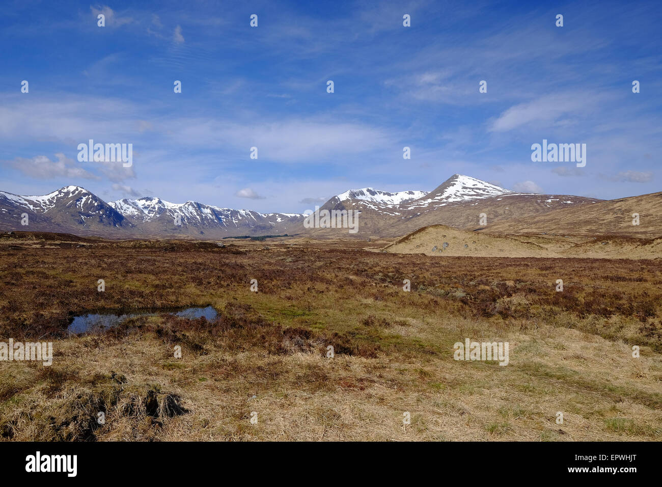 Scottish highlands mountains moors hi-res stock photography and images ...