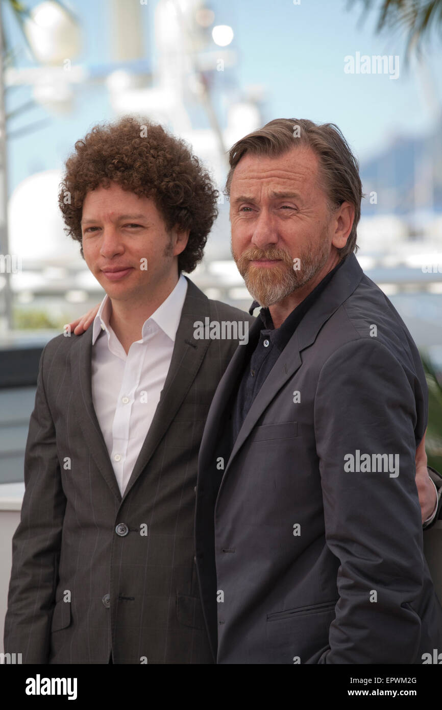 Cannes, France. 22nd May, 2015. Director Michel Franco and actor Tim ...