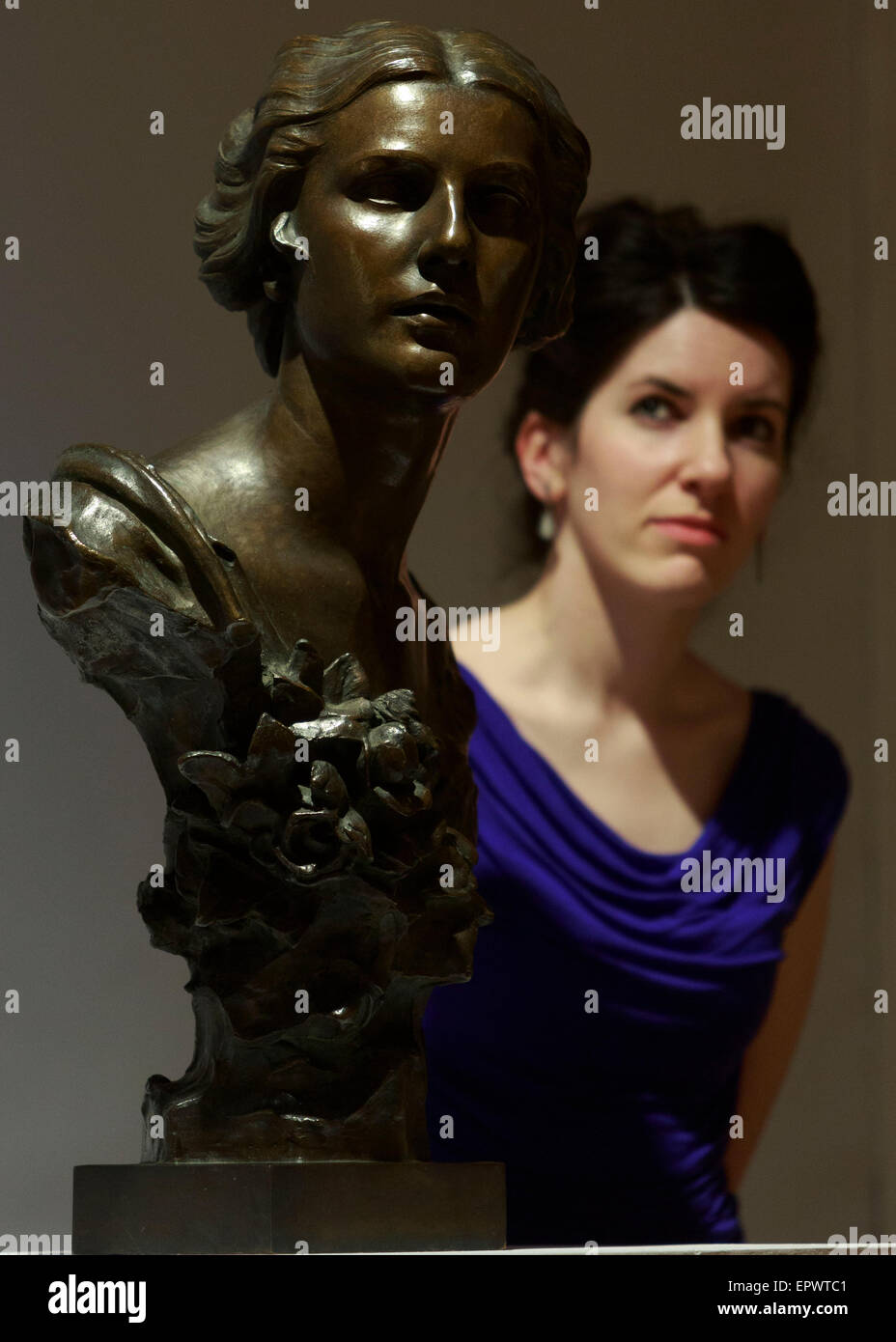 Helen scott edinburgh hi-res stock photography and images - Alamy