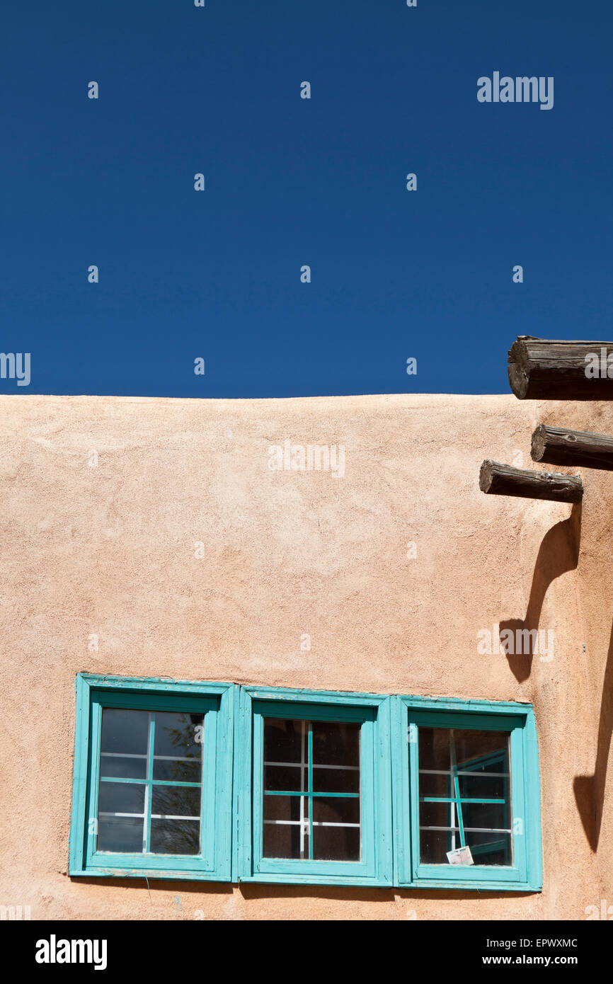 Adobe homes new mexico hi-res stock photography and images - Alamy