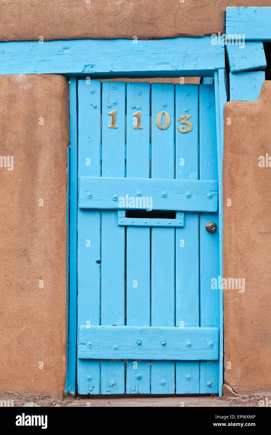 Adobe homes new mexico hi-res stock photography and images - Alamy