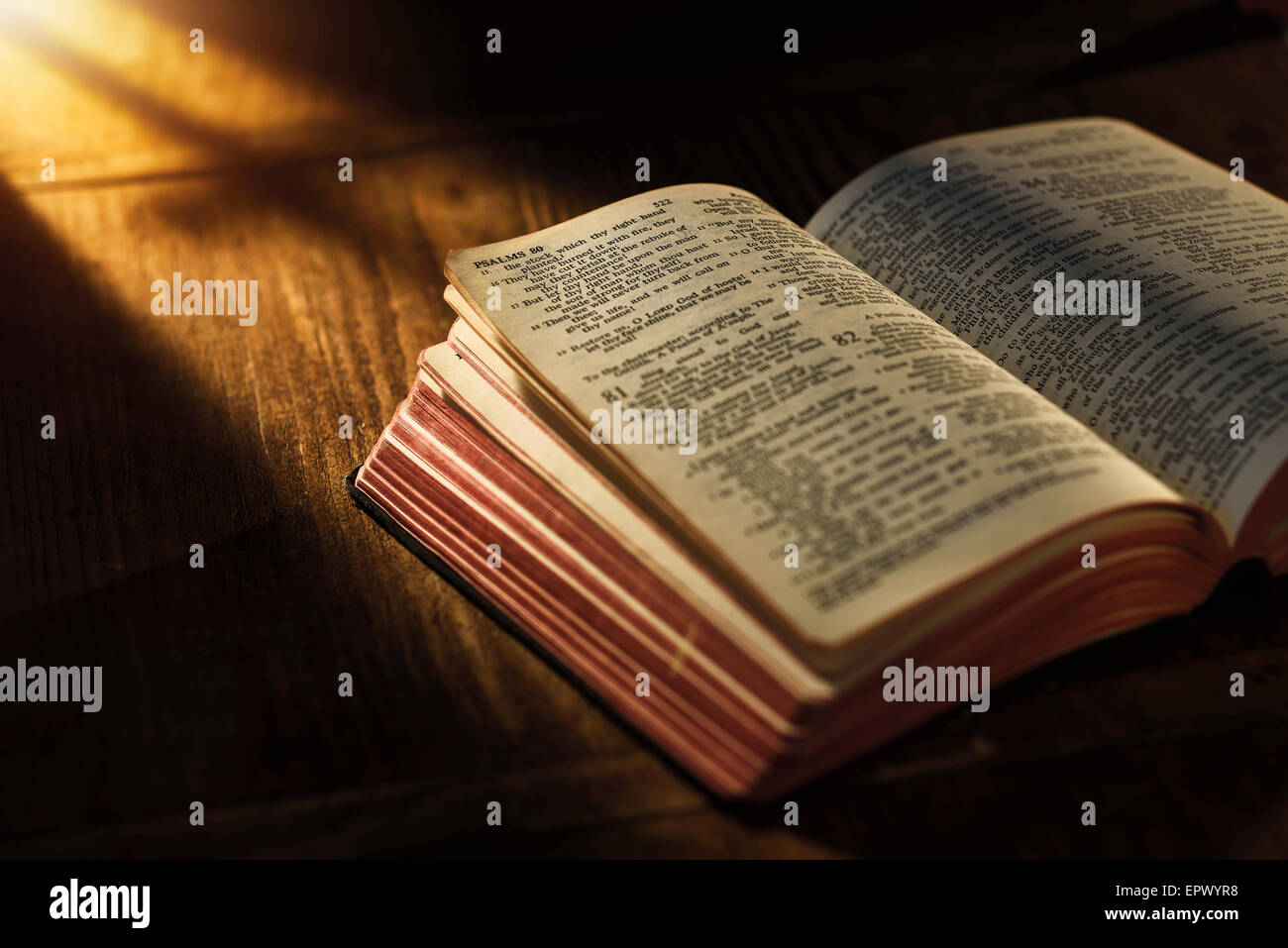 Bible on table hi-res stock photography and images - Alamy