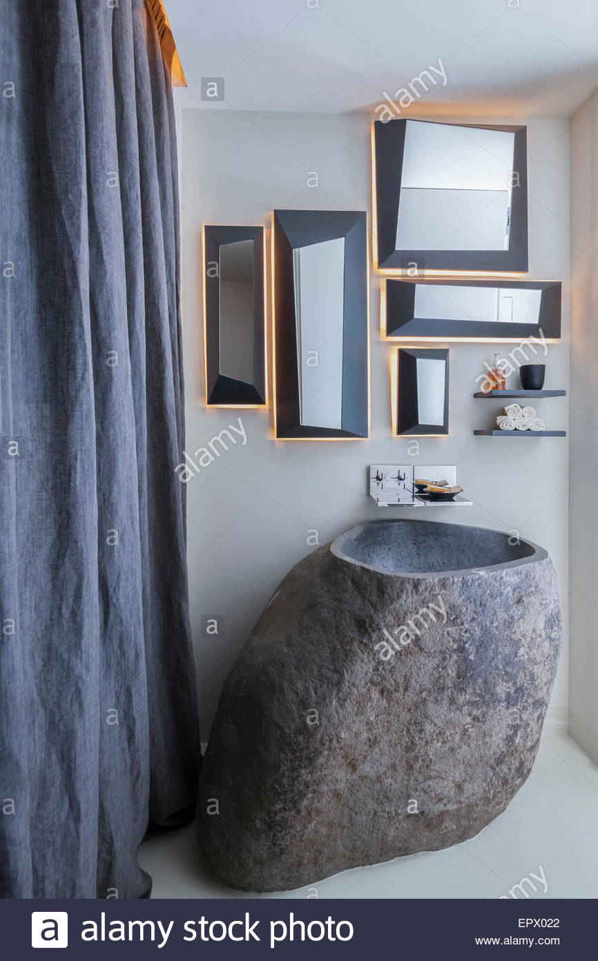 Hand Basin Stock Photos & Hand Basin Stock Images - Alamy
