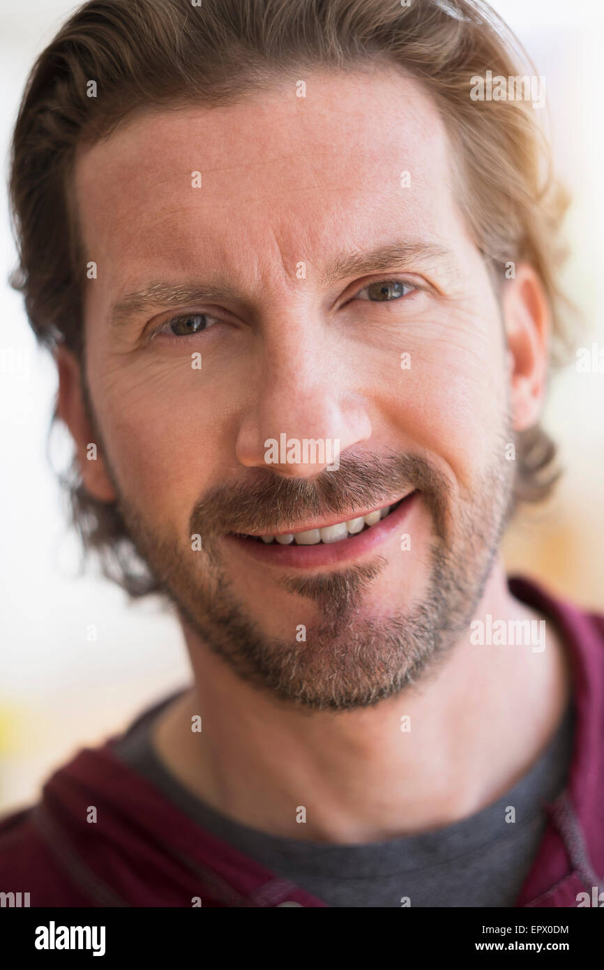 Handsome mature man hi-res stock photography and images - Alamy