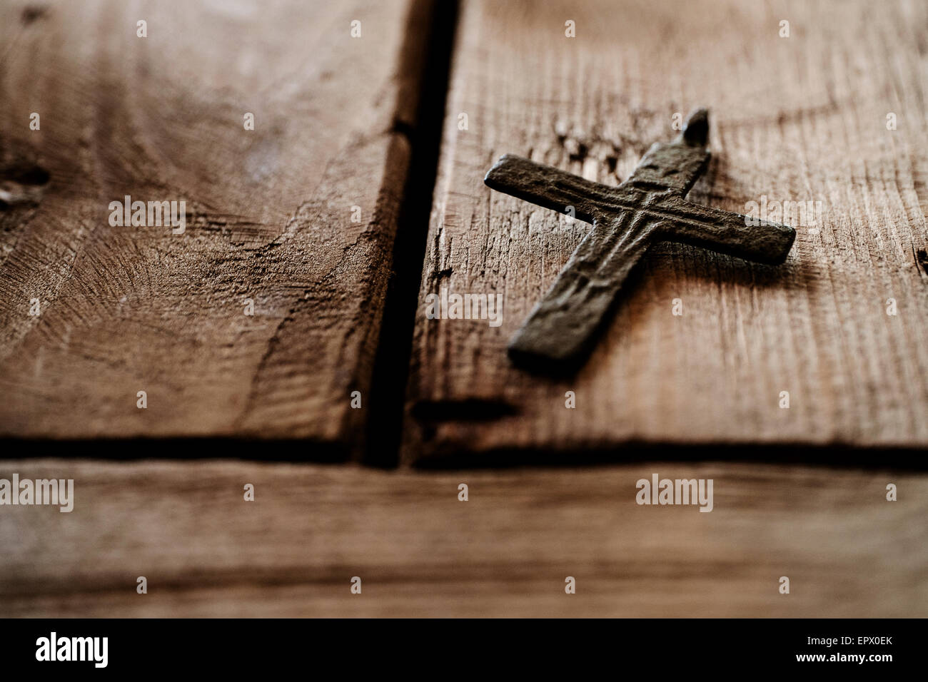 Bronze cross hi-res stock photography and images - Alamy