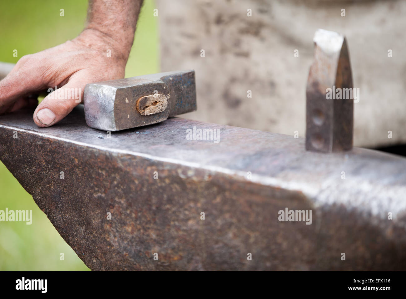 forge a knife Stock Photo - Alamy