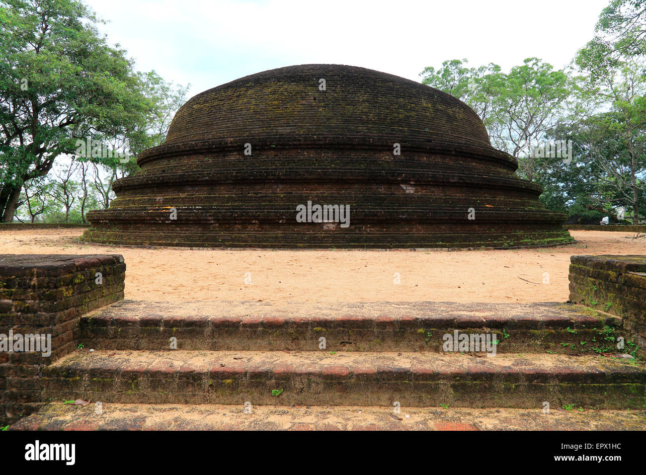 Alahana pirivena complex hi-res stock photography and images - Alamy