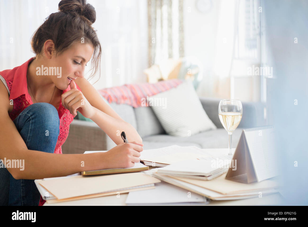 Woman handwriting hi-res stock photography and images - Alamy