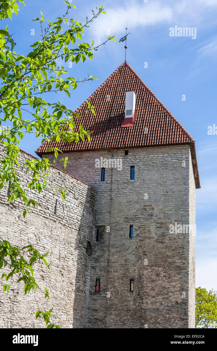 Medieval tower hi-res stock photography and images - Alamy