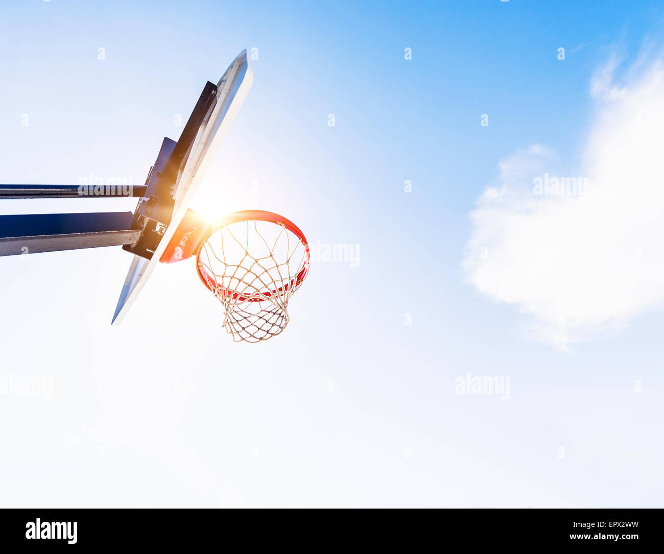 Upward view of basketball hoop hi-res stock photography and images - Alamy