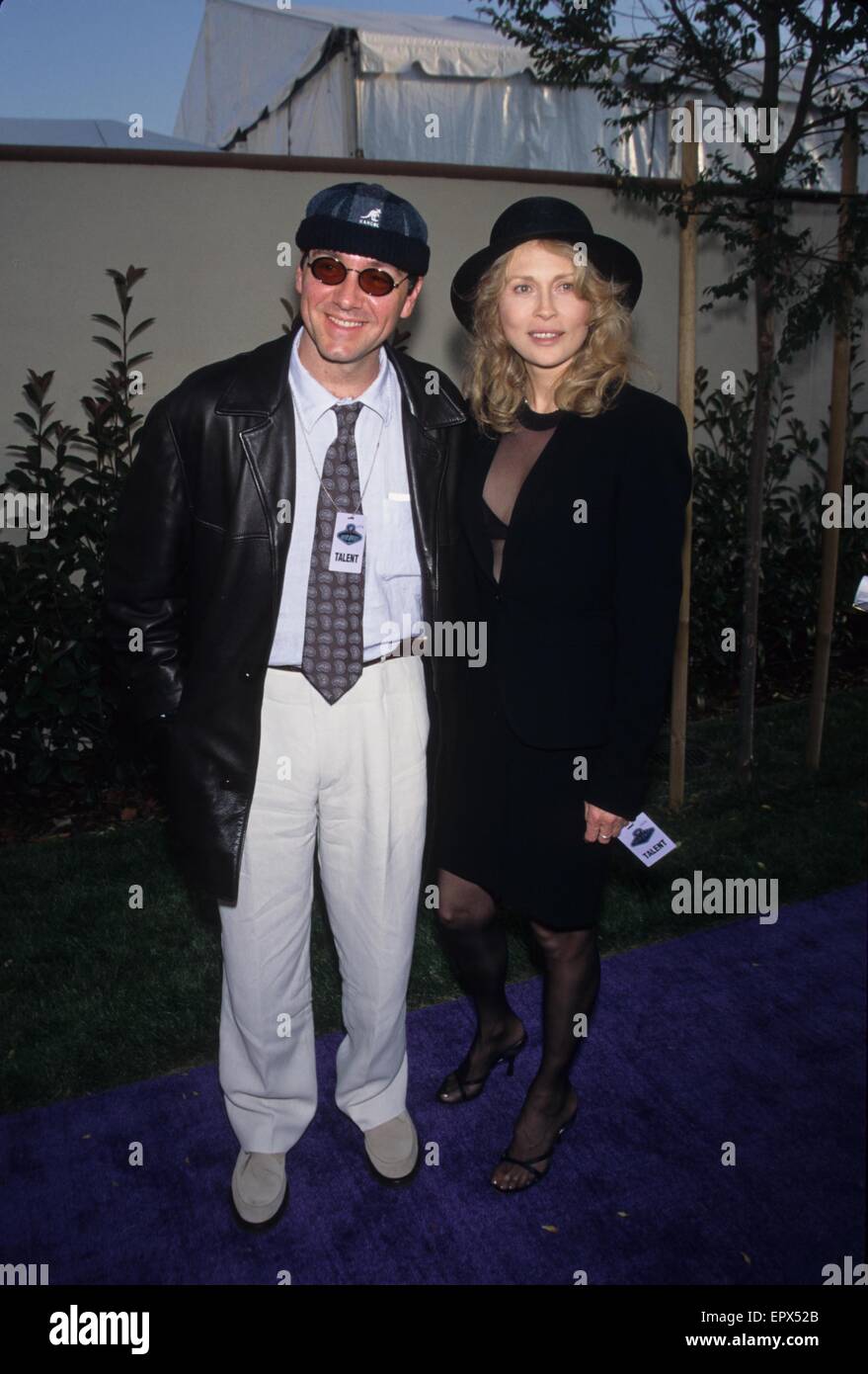KEVIN SPACEY with Faye Dunaway at 1996 MTV Movie Awards in Los Angeles ...