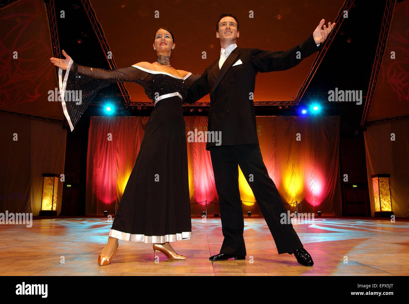 Anton and erin dancing hi-res stock photography and images - Alamy