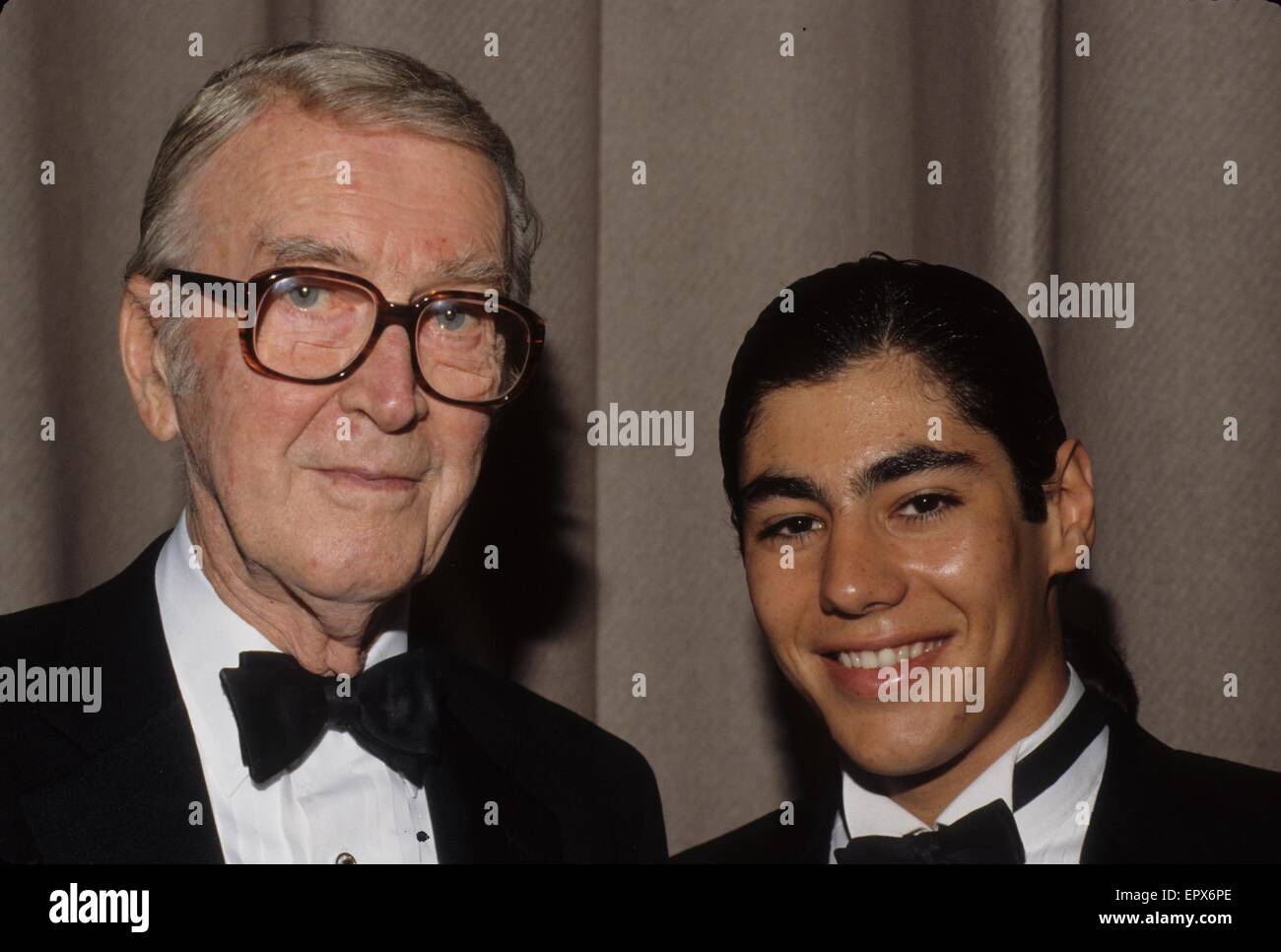 JIMMY STEWART with Danny Mucci.Falcon Crest.f8407. © Bob V. Noble/Globe ...