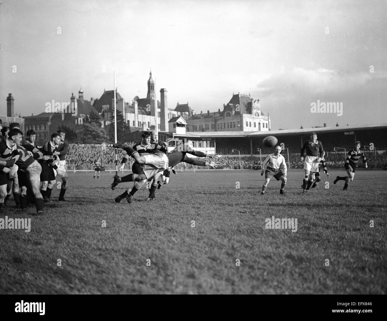 Cardiff arms park historical hi-res stock photography and images - Alamy