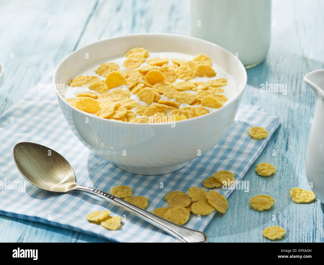 Cornflakes cereal and milk. Morning breakfast Stock Photo - Alamy