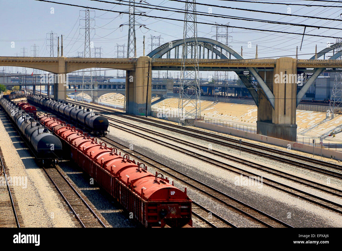 Train tracks by the los angeles river hi-res stock photography and ...