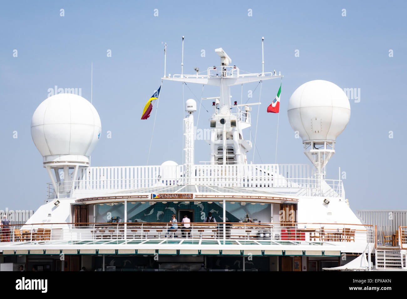 Superstructure hi-res stock photography and images - Alamy