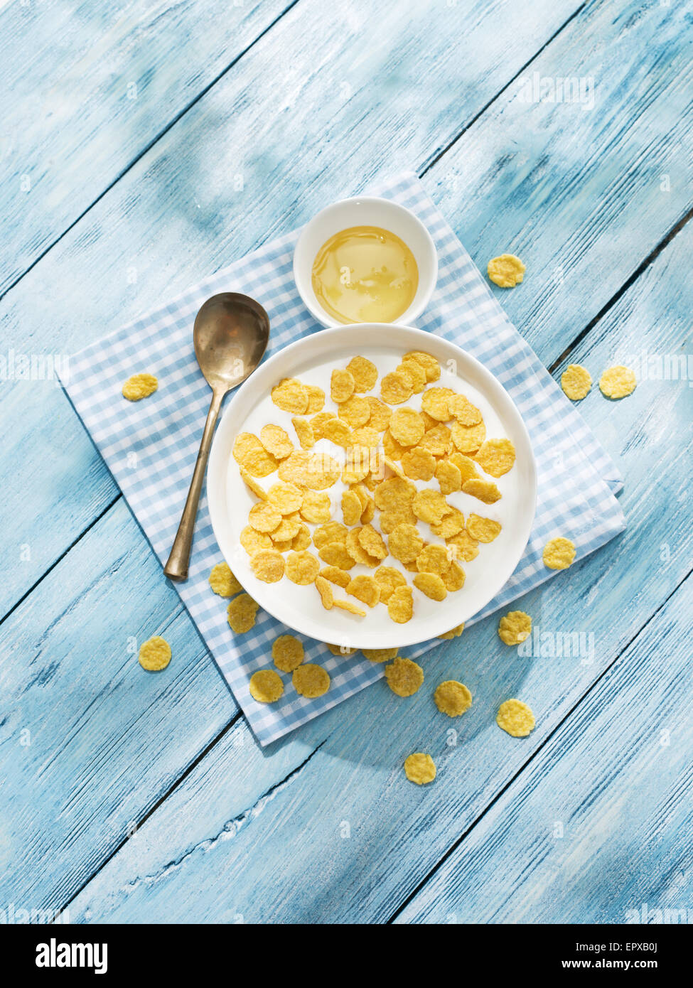 Cornflakes cereal and milk. Morning breakfast Stock Photo - Alamy