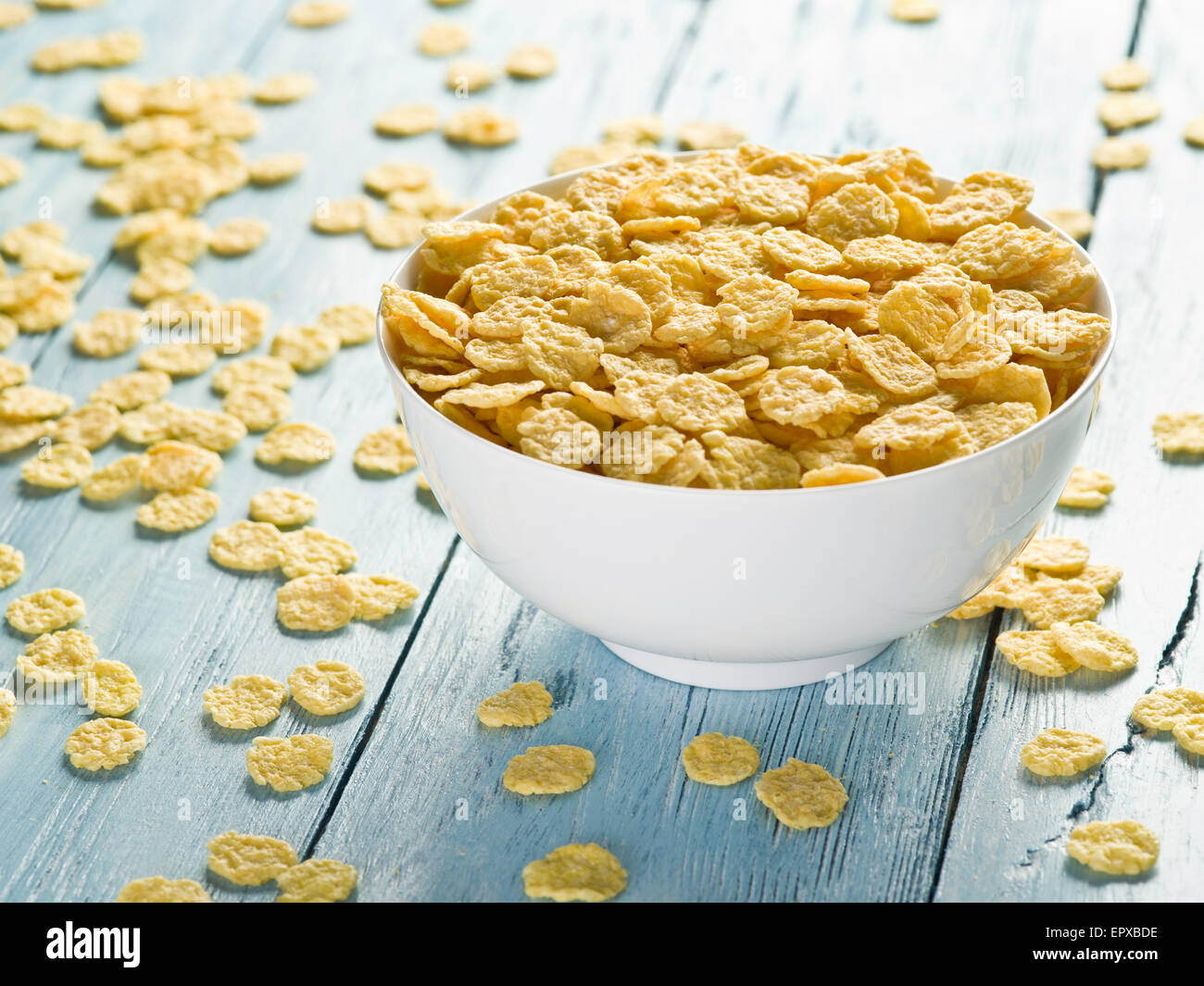Milk cornflakes in glass bowl hi-res stock photography and images - Alamy