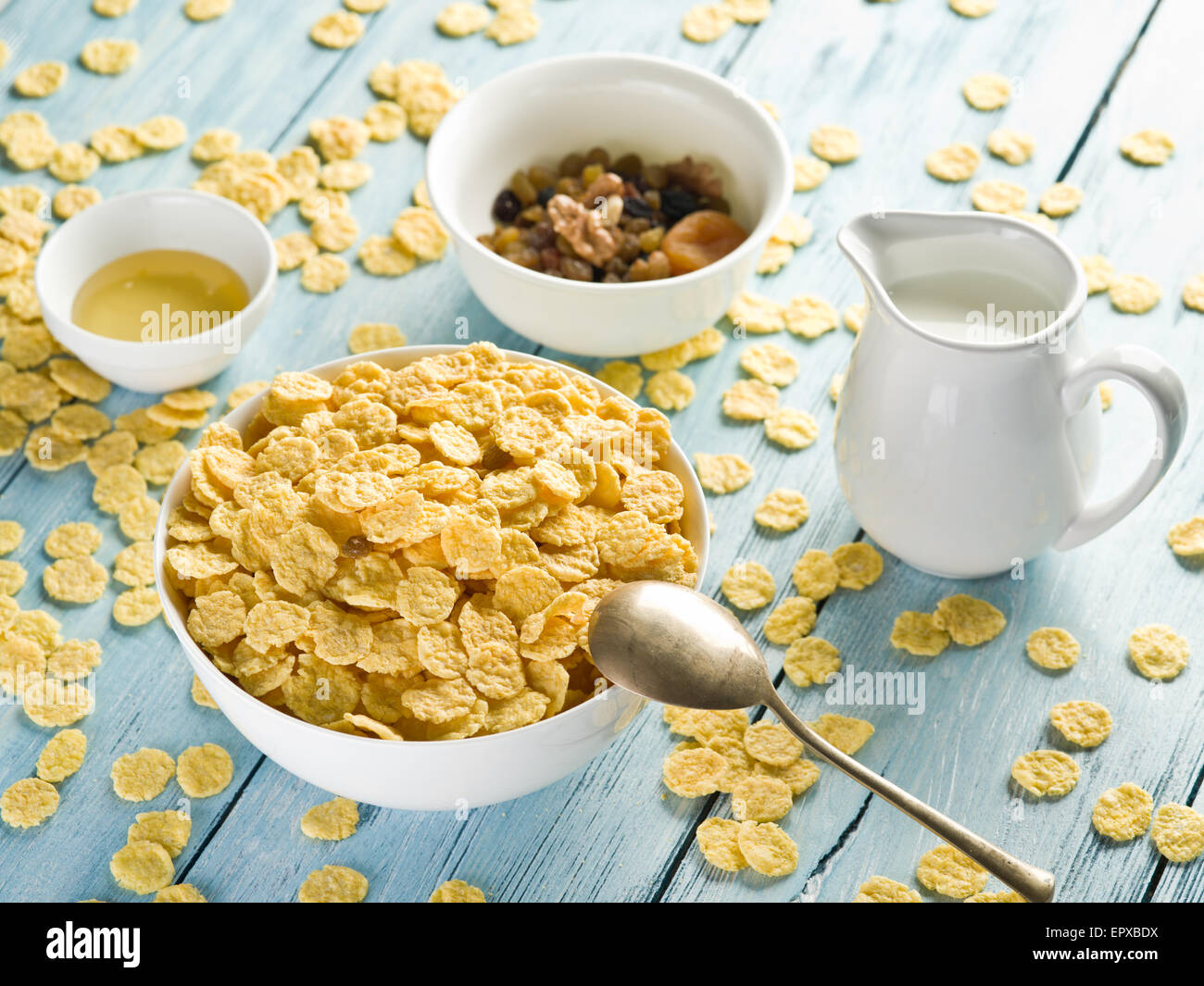 Cornflakes cereal and milk. Morning breakfast Stock Photo - Alamy