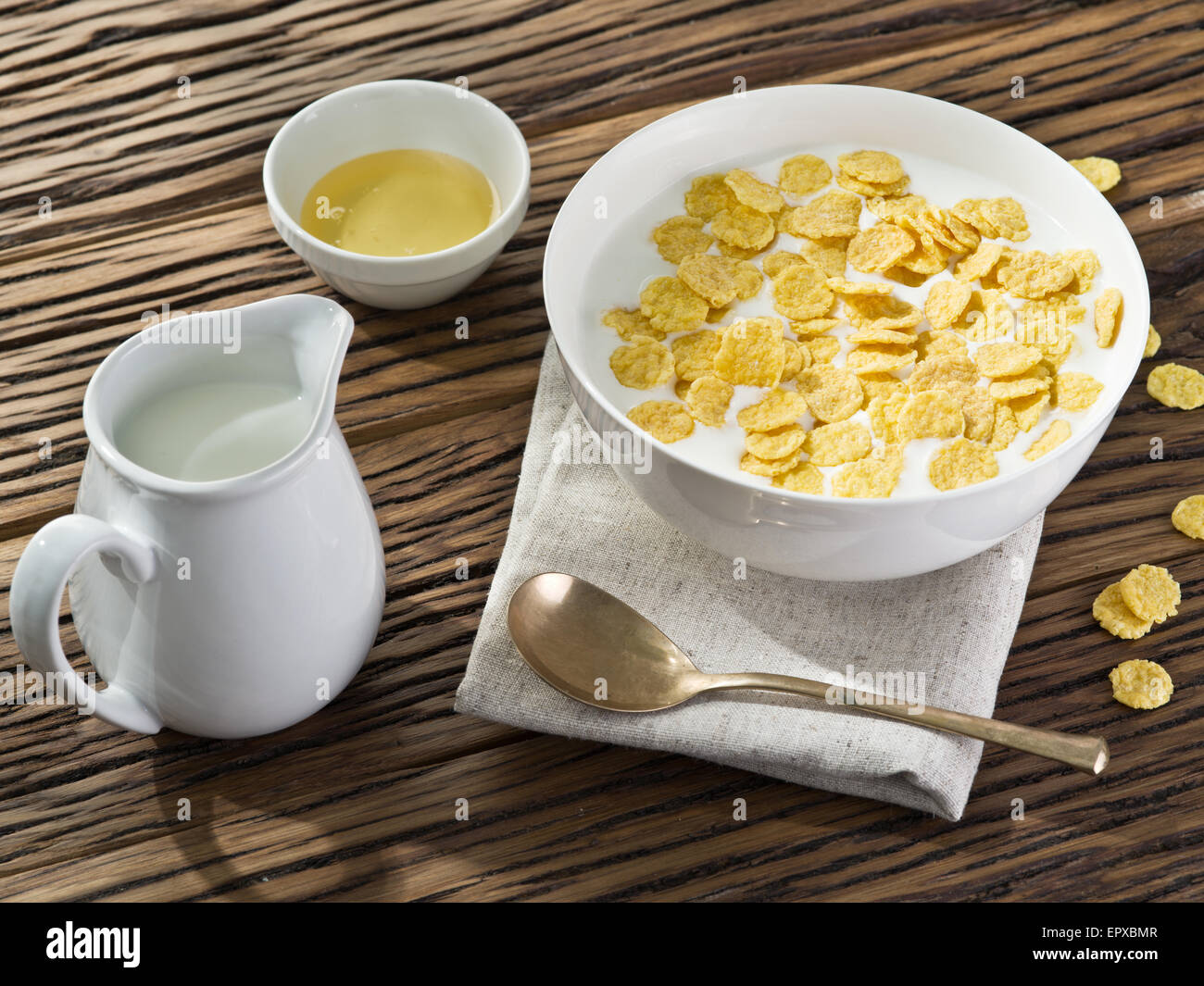 Cornflakes cereal and milk. Morning breakfast Stock Photo - Alamy