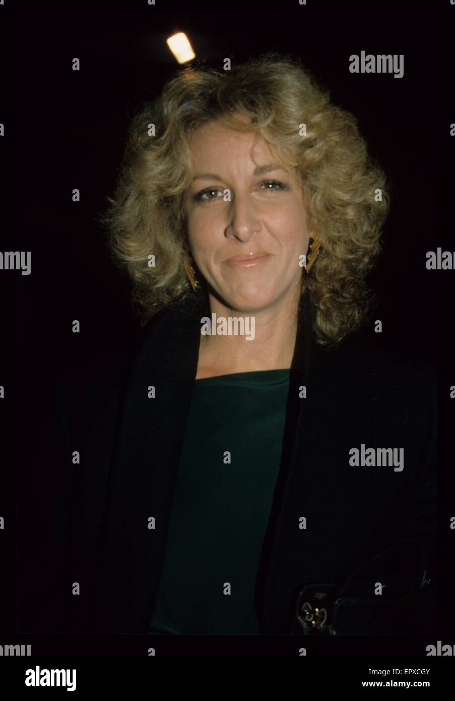 Zuma wire globe betty hi-res stock photography and images - Alamy