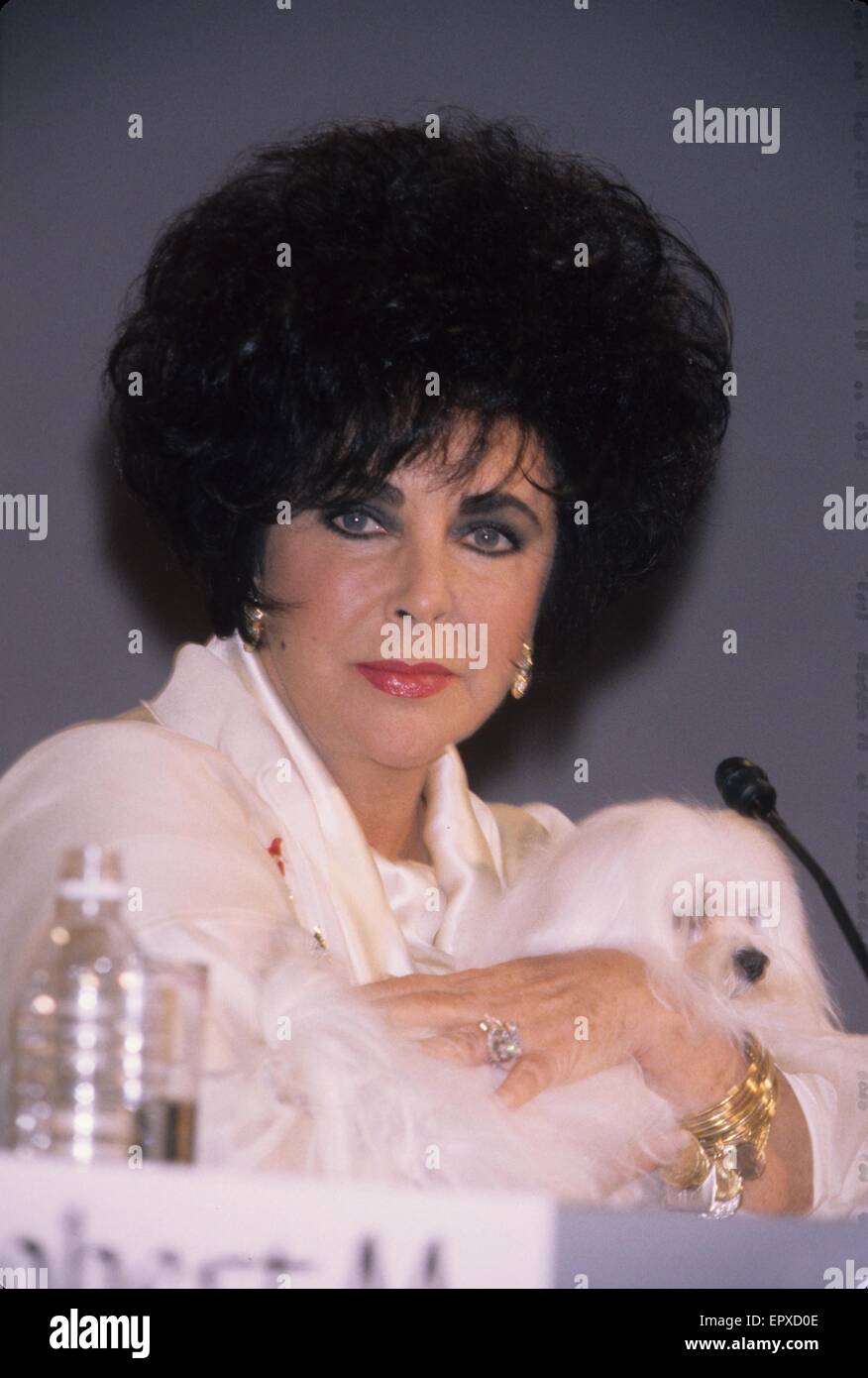 ELIZABETH TAYLOR New Perfume promotion Fragrant Jewel collection 1993 ...