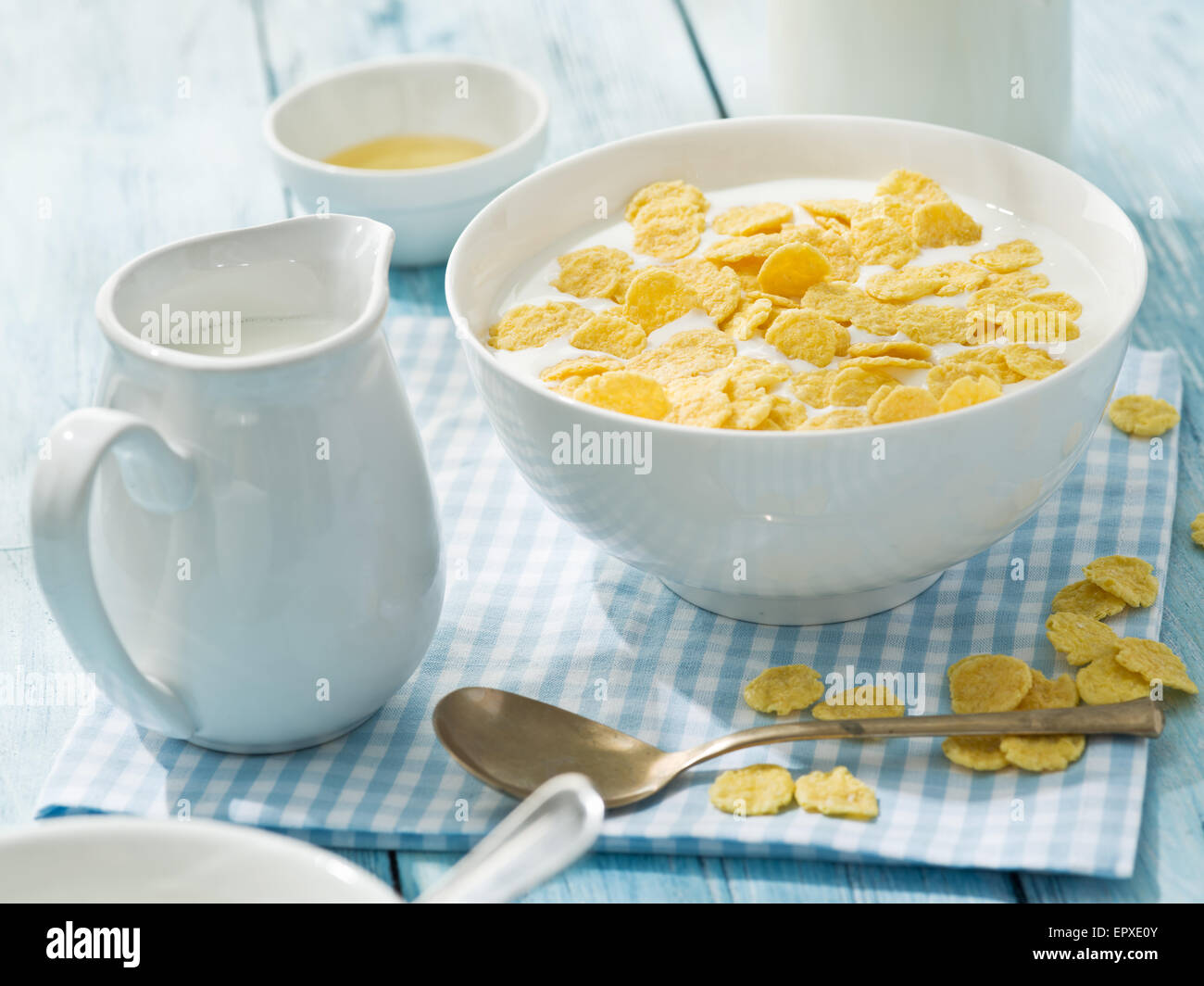 Cornflakes cereal and milk. Morning breakfast Stock Photo - Alamy