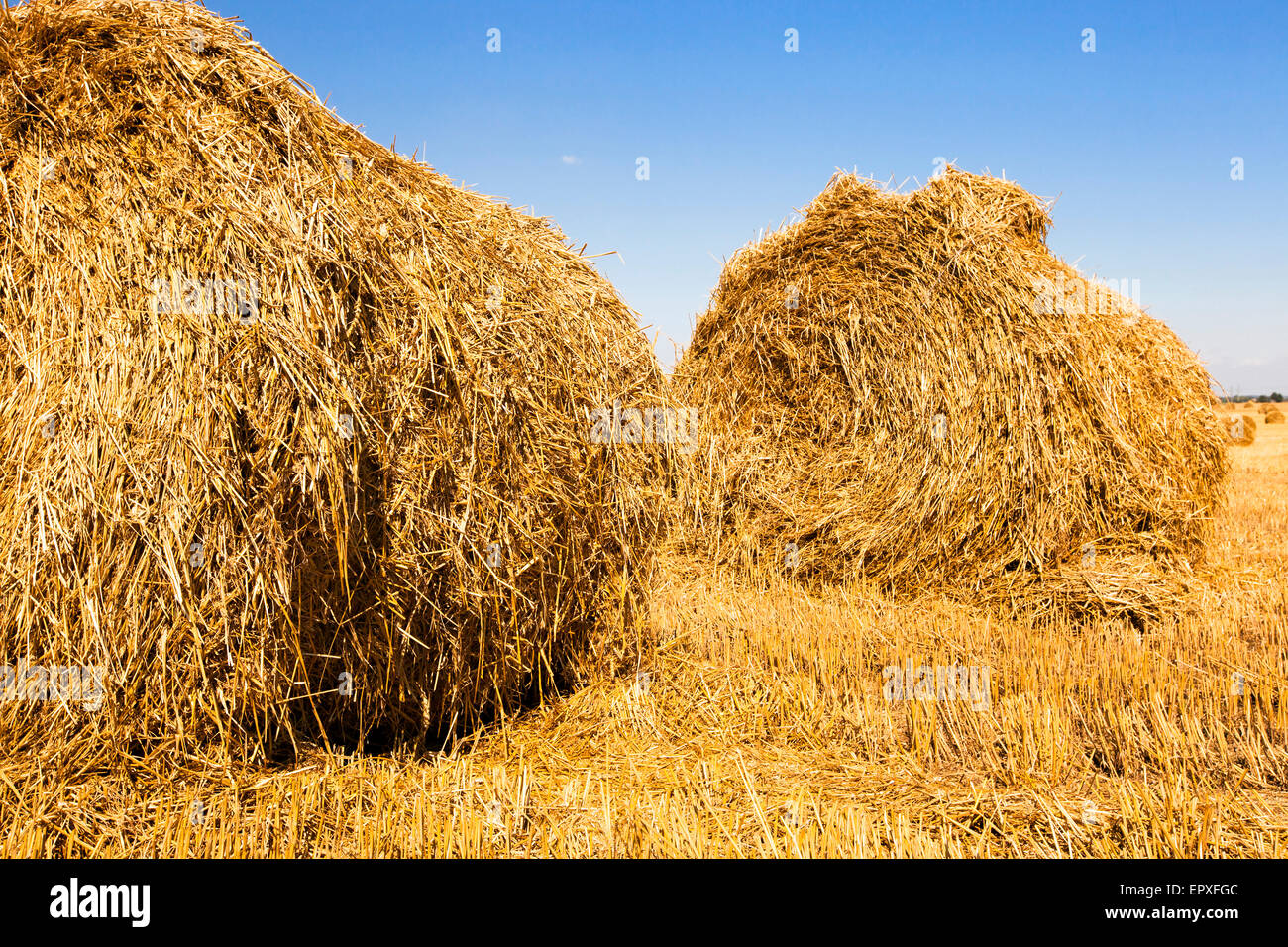 Straw rick hi-res stock photography and images - Alamy