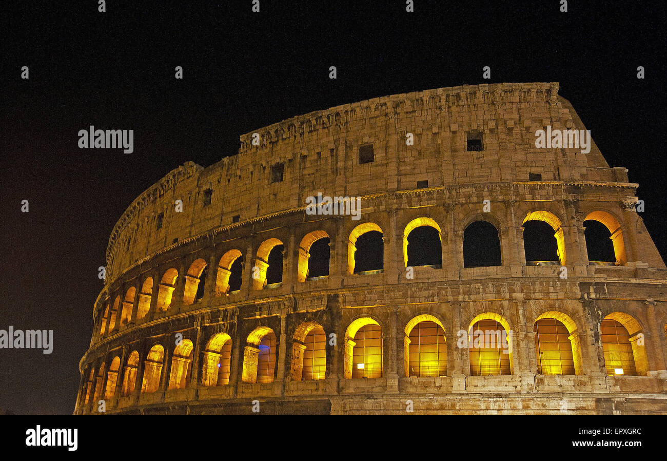 Night image of the Coliseum Amphitheatre in Rome built in 70-80 AD ...