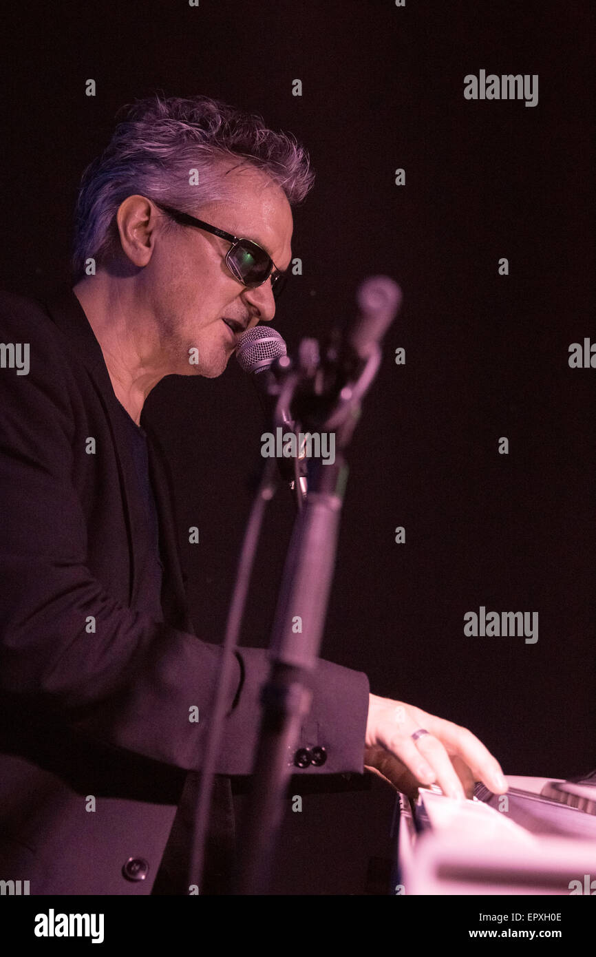 Wayne Hussey performing live at Sabotage in Lisboa Featuring: Wayne ...