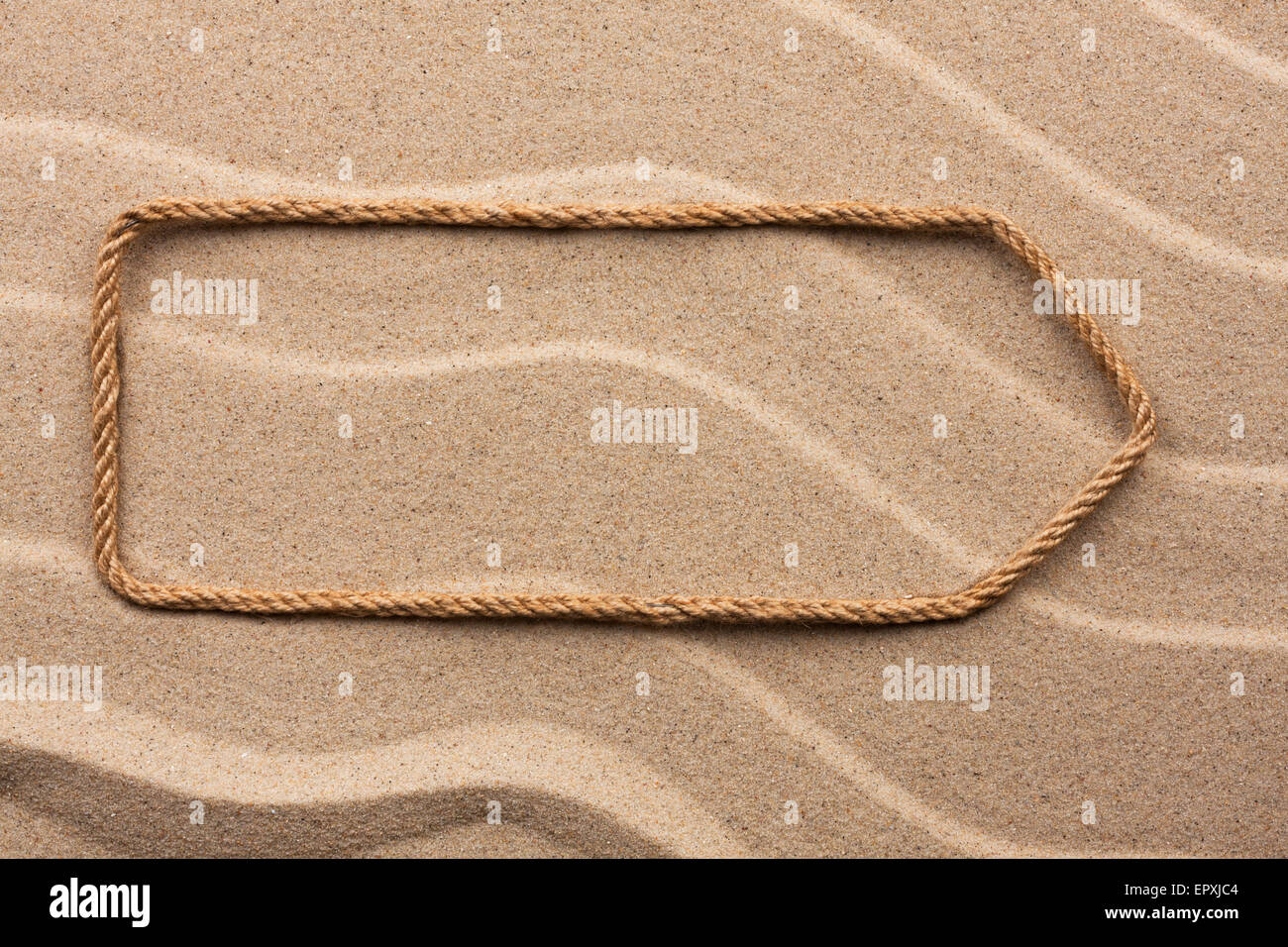 Rope on the beach sand hi-res stock photography and images - Alamy