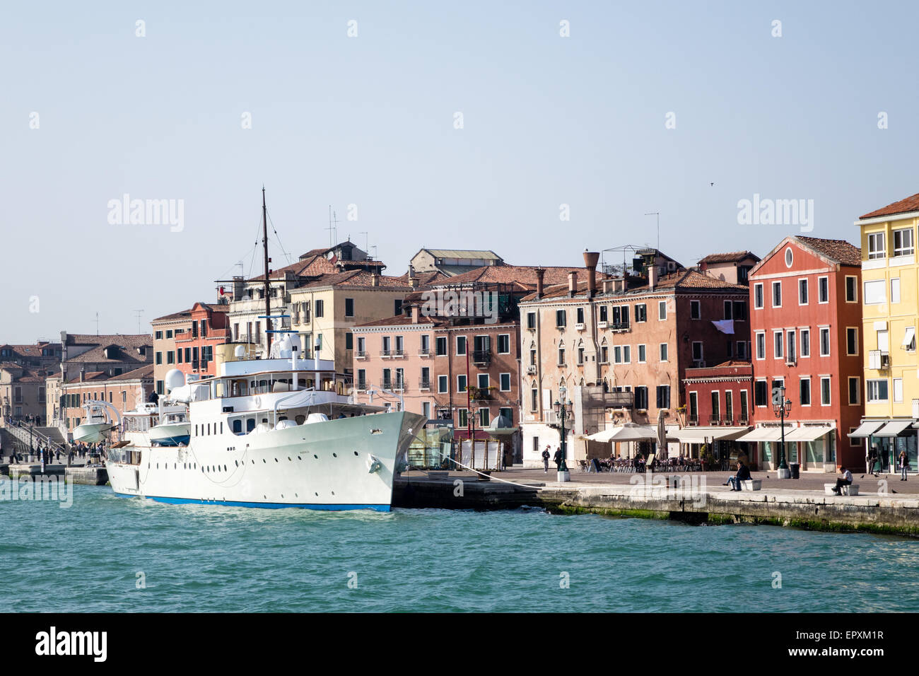 ship on laguna veneta venice italy Stock Photo - Alamy