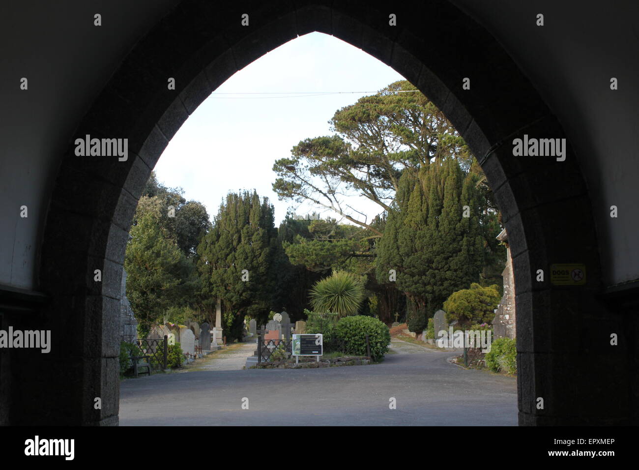 Minimal gothic design hi-res stock photography and images - Alamy