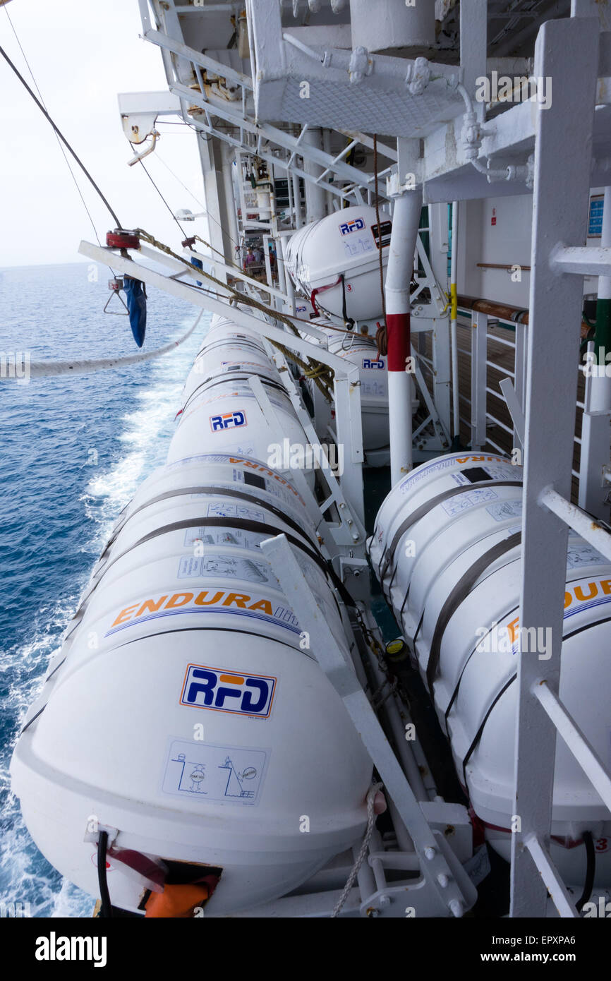 cruise ship lifeboat emergency pods Stock Photo - Alamy
