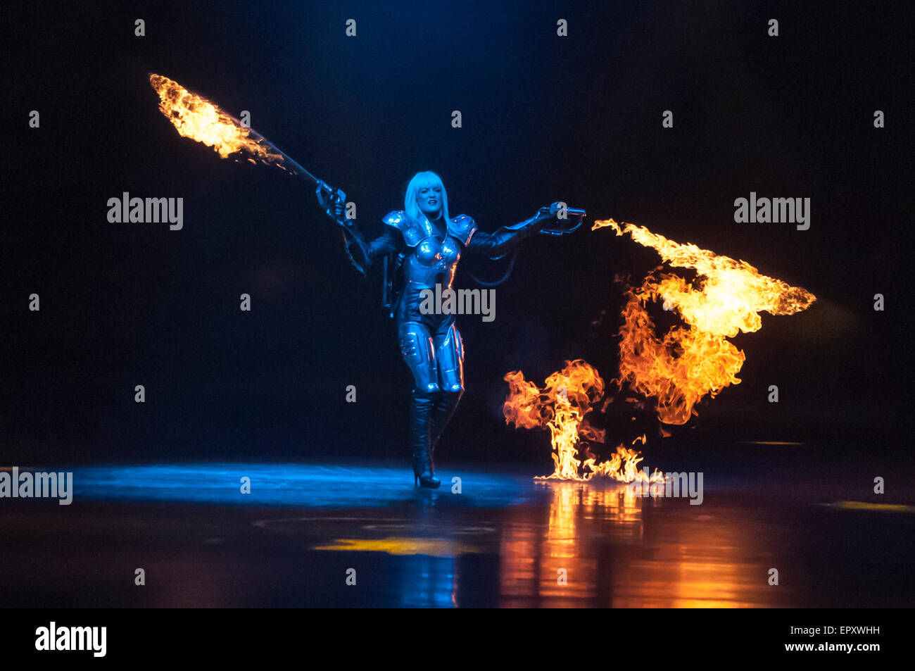 Flame throwers hi-res stock photography and images - Alamy