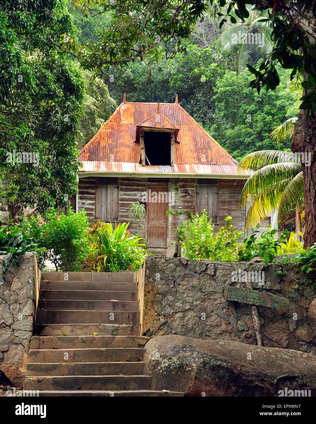 Typical Creole house in the island of La Digue, Seychelles Stock Photo ...