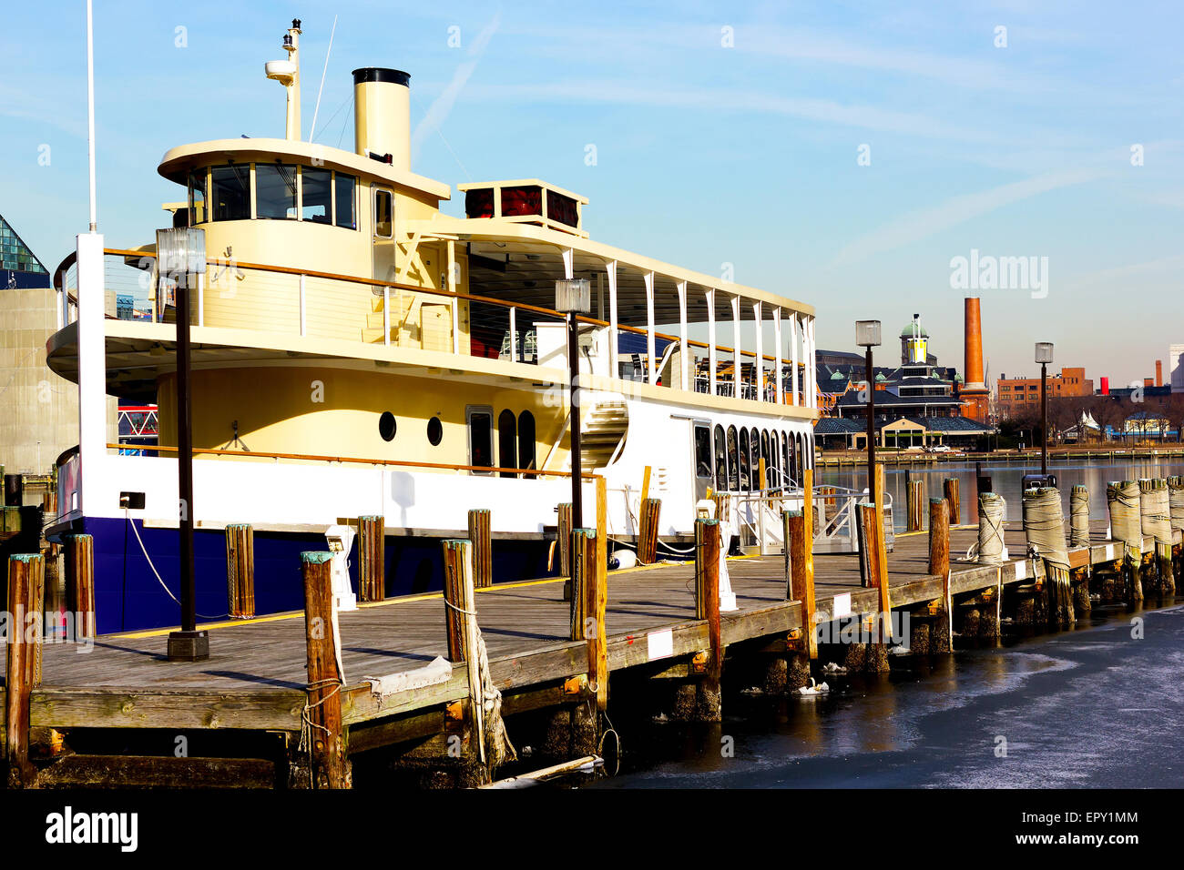 Inner Harbor in winter Stock Photo - Alamy