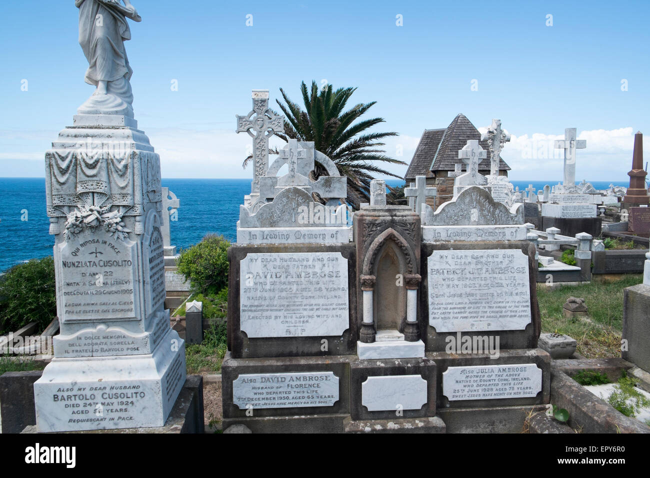 Waverley cemetery bronte sydney hi-res stock photography and images - Alamy