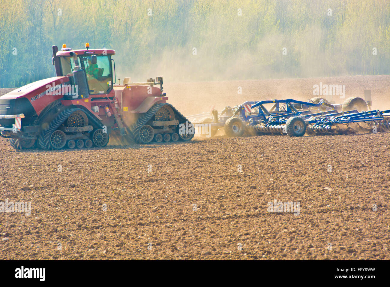 Plow soil hi-res stock photography and images - Alamy
