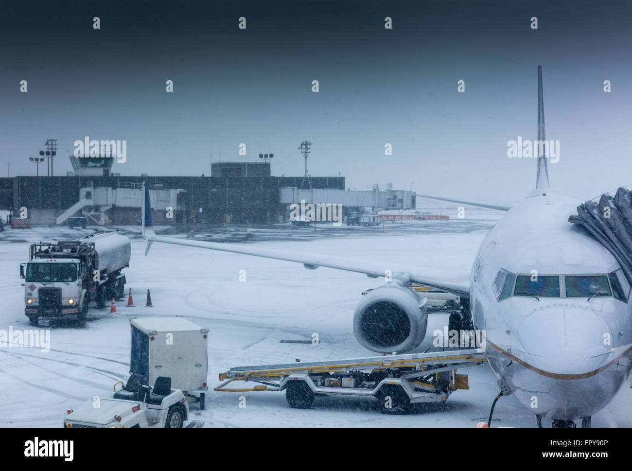 Airportcolor hi-res stock photography and images - Alamy