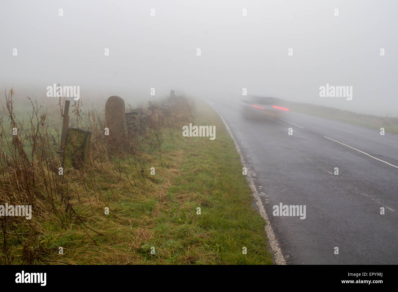 Driving the mist hi-res stock photography and images - Alamy