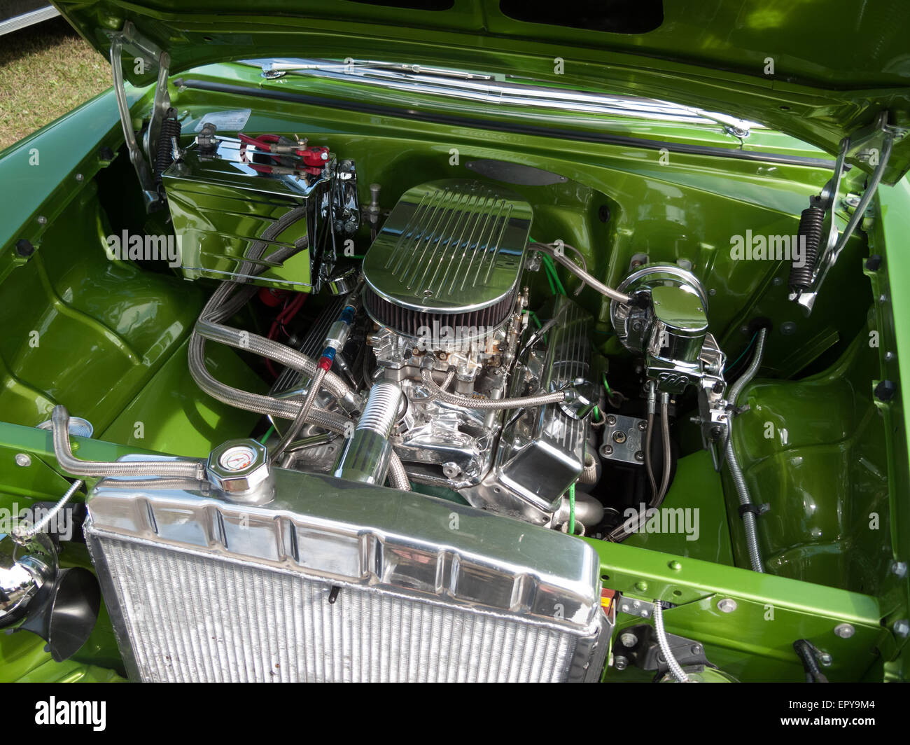 Engineneat hi-res stock photography and images - Alamy