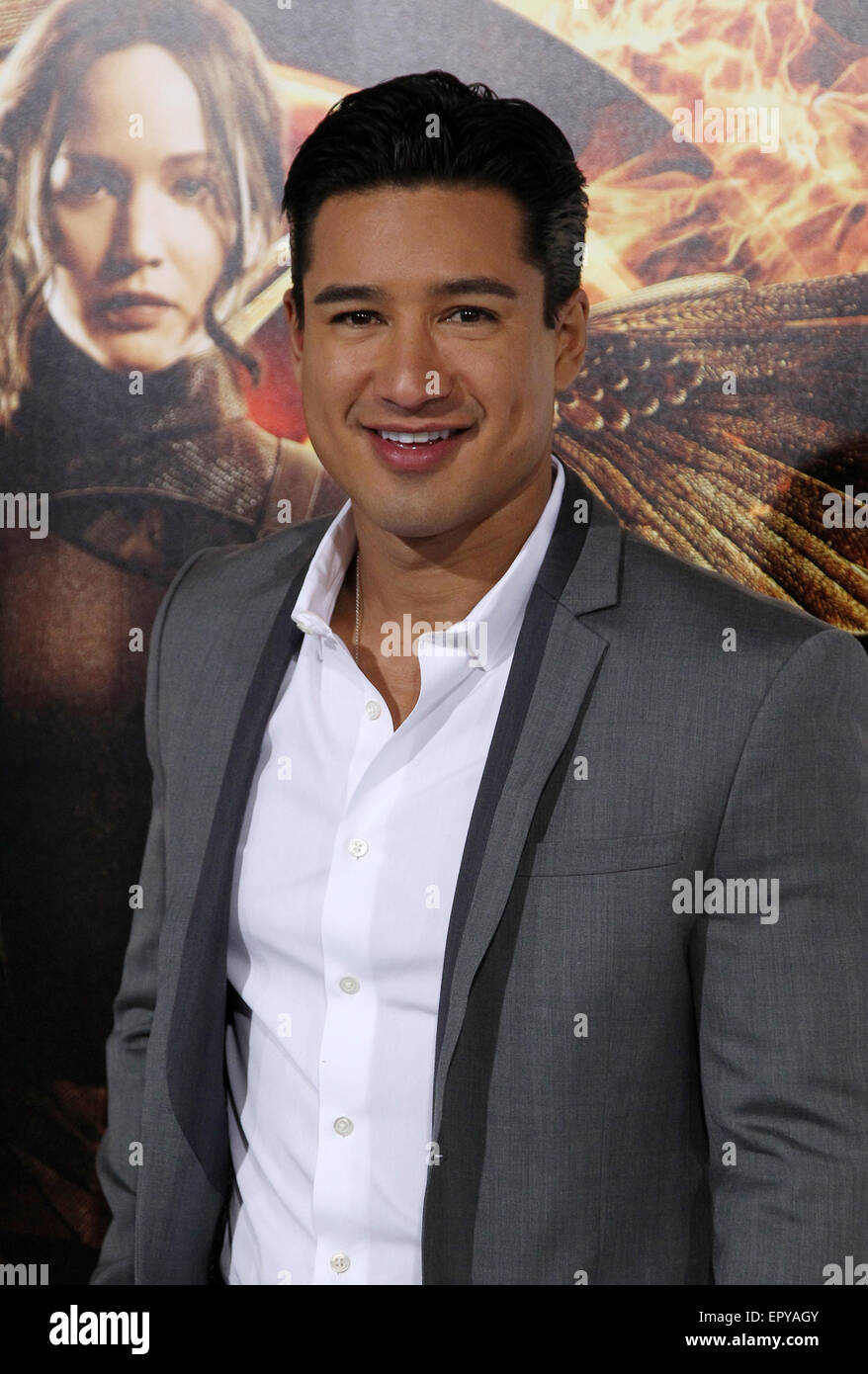Mario lopez the hunger games hi-res stock photography and images - Alamy