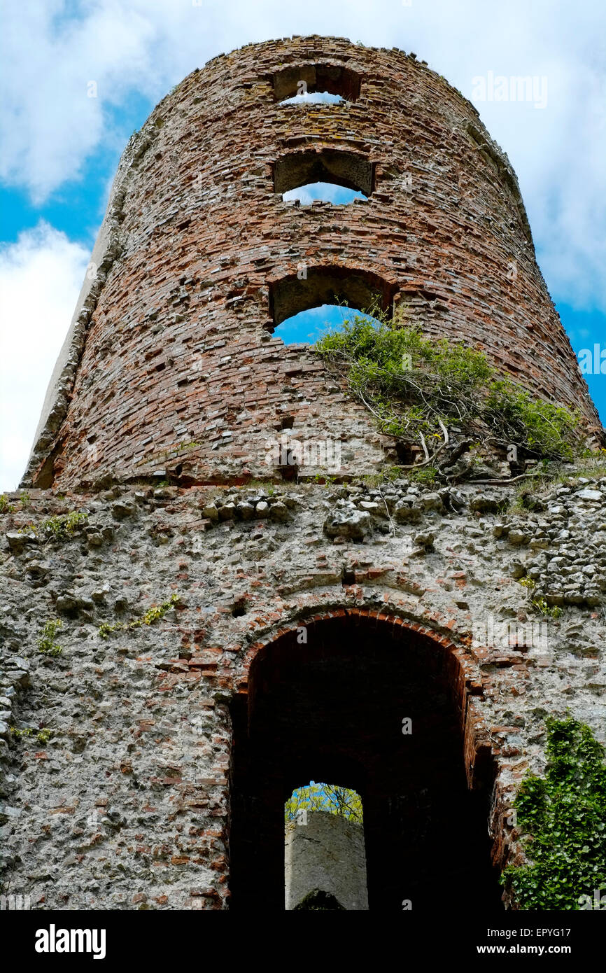 Folly tower racton ruin hi-res stock photography and images - Alamy